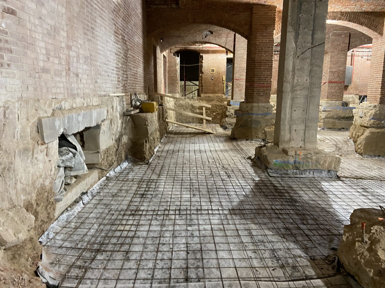 Illinois Capitol Building Basement - W. R. Meadows
