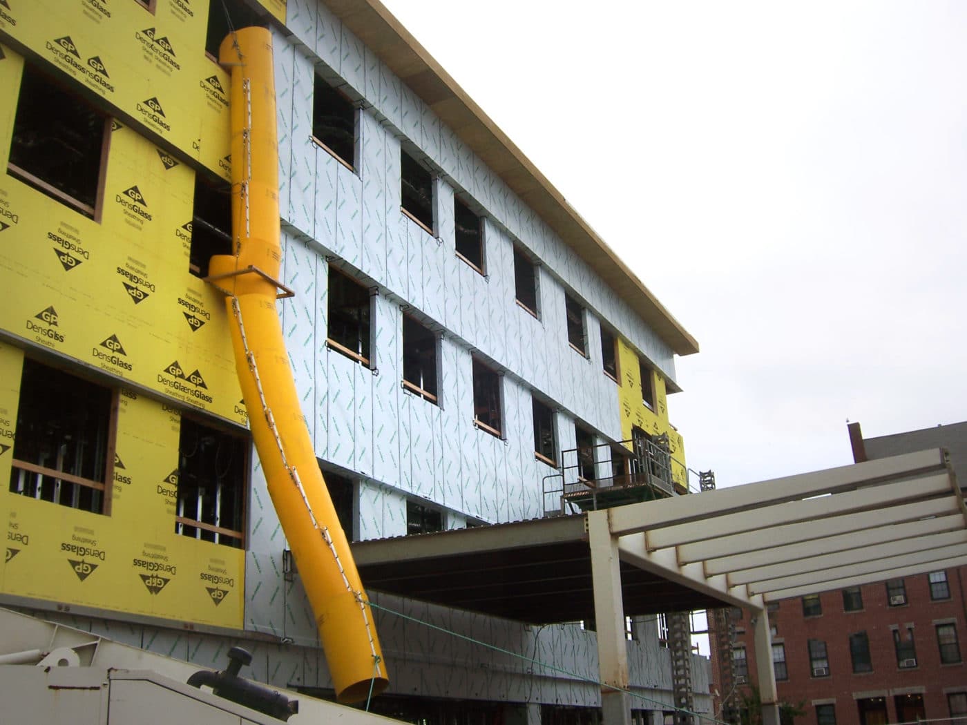 East Boston Neighborhood Health Center for Maverick Square - W. R. Meadows